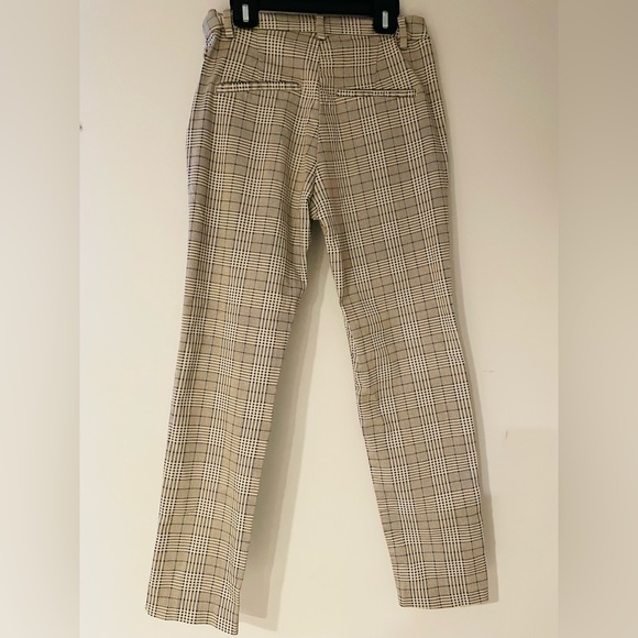 H&M | Pants & Jumpsuits | Hm Plaid Ankle Crop Slim Leg Slacks | Poshmark